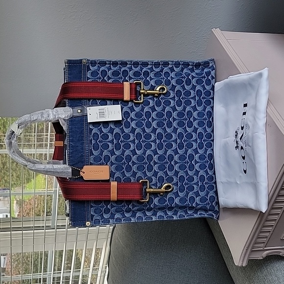 Coach | Bags | Nwt Unisex Coach Field Tote 4 Blue Signature Organic ...